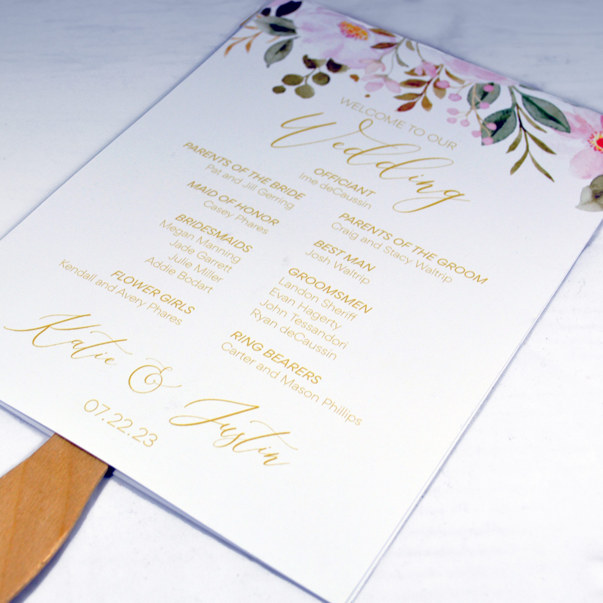 Fan wedding invitations | Honestweddingadvice.com